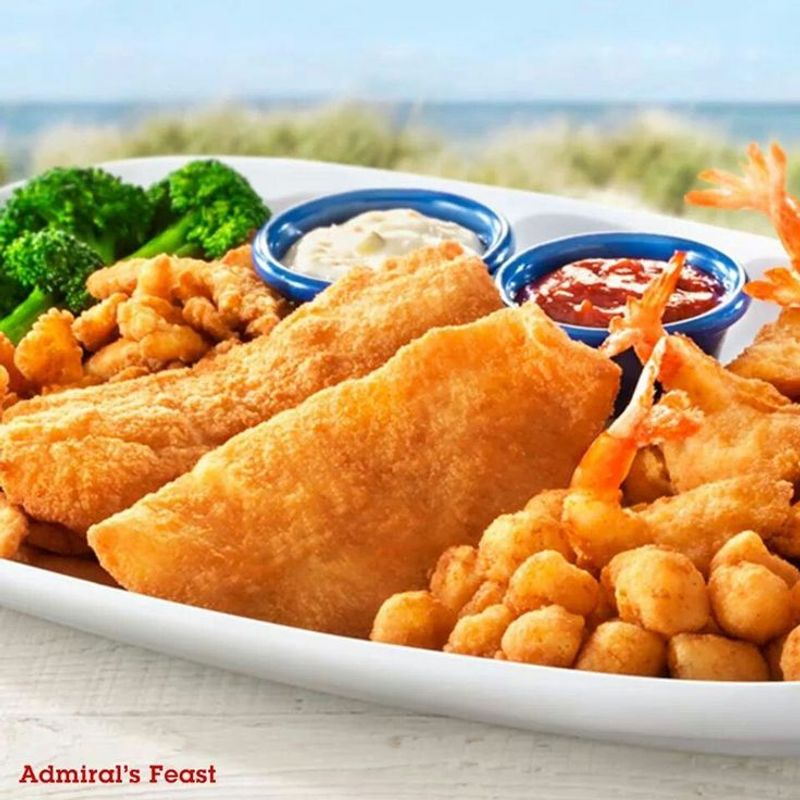 Red Lobster Dishes You’ll Sadly Never Try Again - Cook Clean Repeat