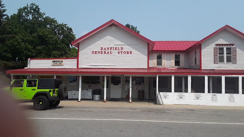 Most people have no idea this middle-of-nowhere Michigan general store ...