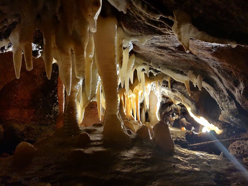 This gorgeous cave in Ohio is so otherworldly, you'll feel like you've ...